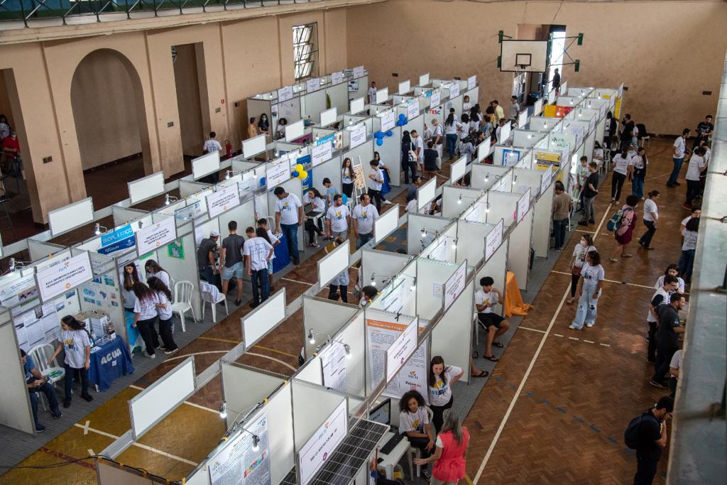 Alunos de escolas do estado do Rio são premiados na 16ª edição da FECTI ...